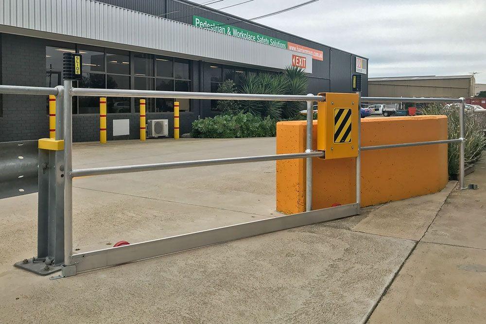 Ball Fence Roller Gate for Tight Spots - Barrier Blog